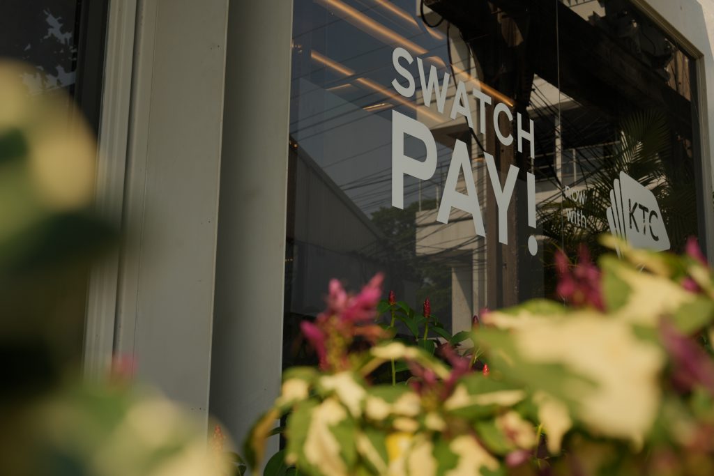 ปังมาก! SWATCH จับมือกับ KTC เปิดตัว SwatchPAY! นาฬิกาข้อมือที่ใช้จ่ายเงินได้จริง - JEAB.com